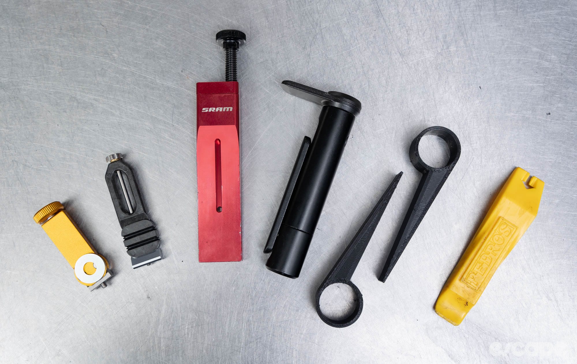 Threaded #49: New Tools for your brakes, cables, and bearings