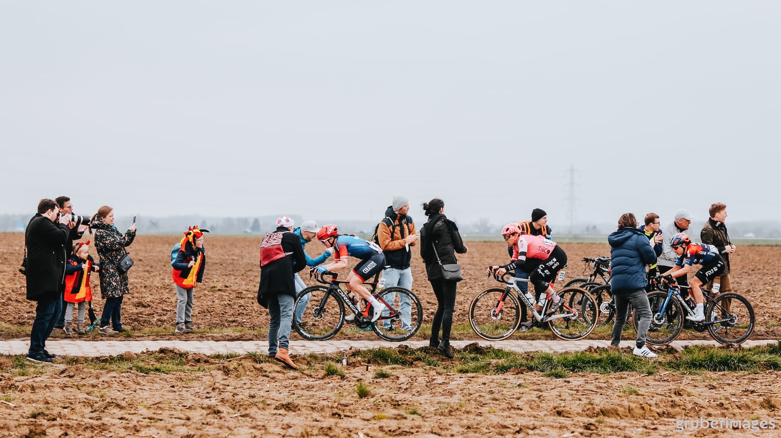 Gallery: A truly remarkable Paris-Roubaix Femmes