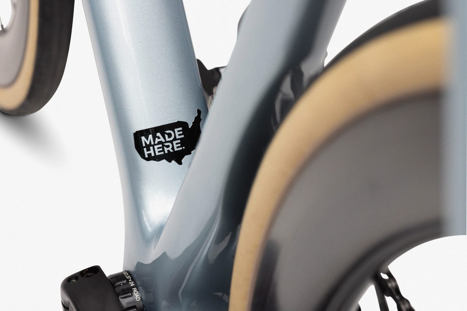 Revamped Allied Alfa road bike goes semi-aero, but still looks lovely